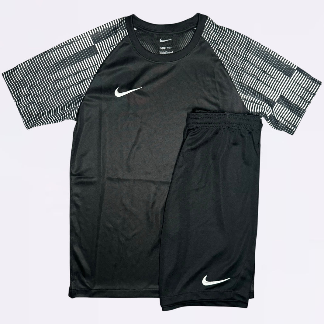 Nike Dri-Fit Sets – RESTOCK3D