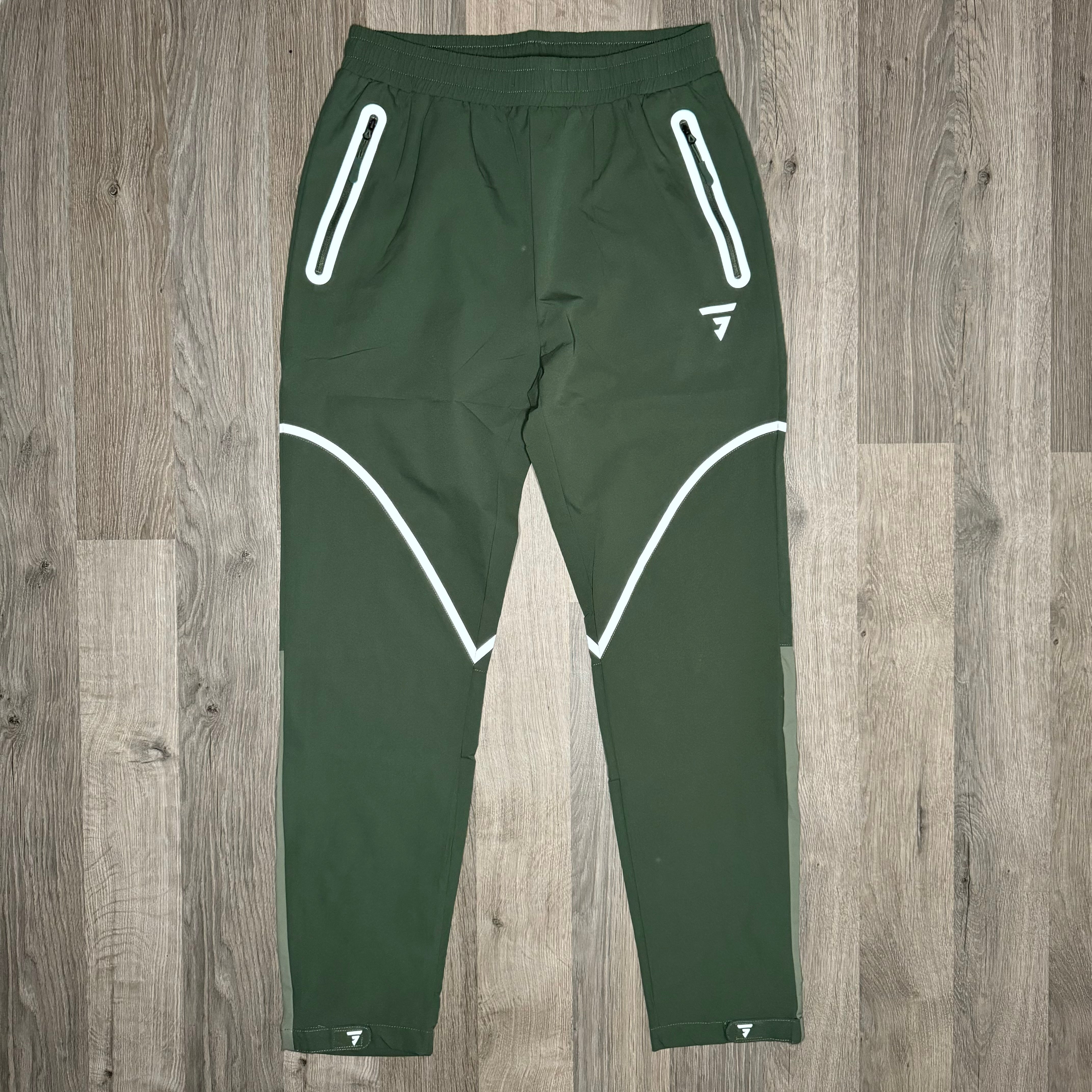 Reflective joggers store