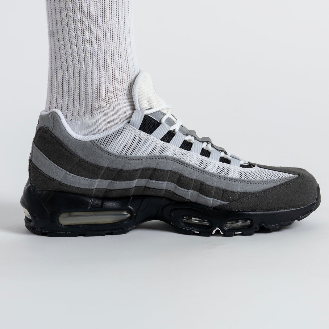 All Air Max 95s – RESTOCK3D