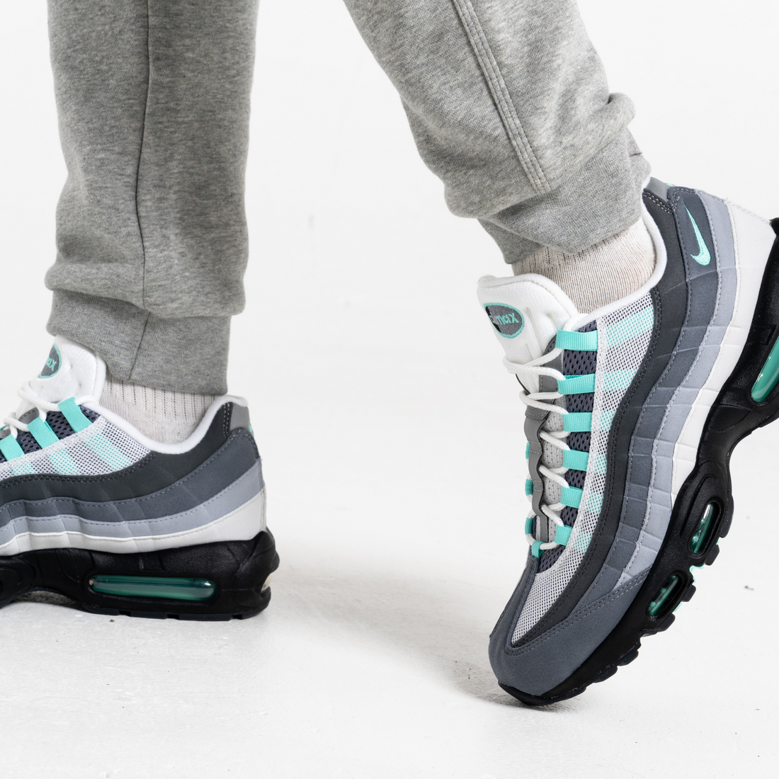 Nike Air Max 95 Hyper Turquoise – RESTOCK3D
